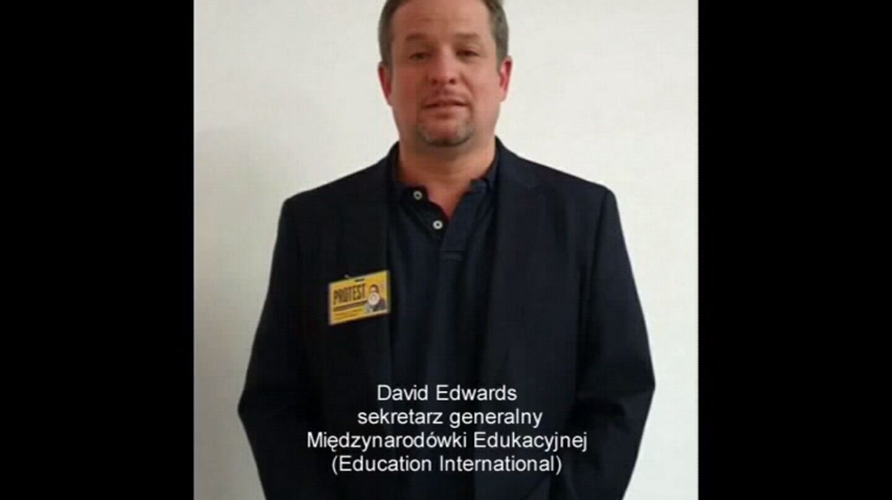 Dawid Edwards z EI wspiera strajkujących nauczycieli z Polski - ZNP : ZNP